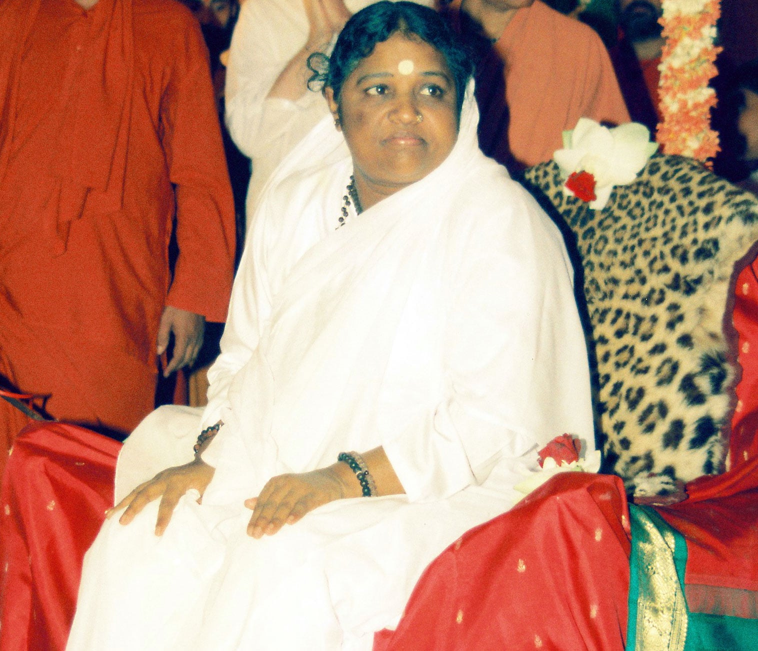 4 Gurus With Global Following Who Were at the Centre of Controversies