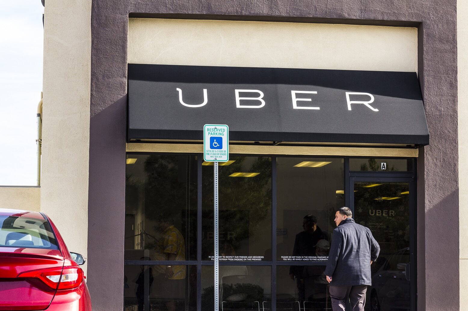 Uber Executive Resigns Following Racial Discrimination Probe