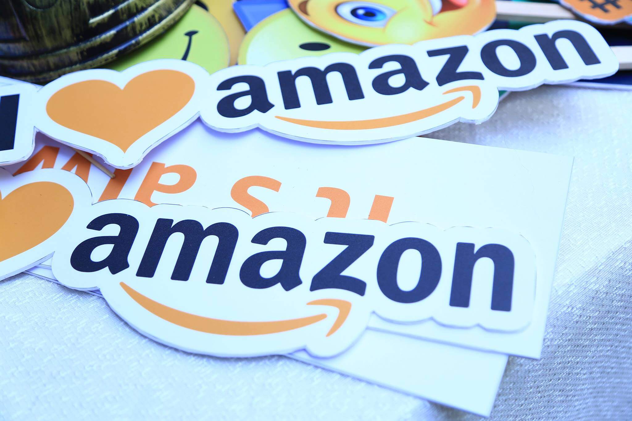 Amazon India Launches Hindi Website and App to Reach Vernacular Customers